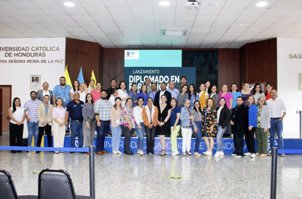 La UNICAH lanza sus insignias digitales y rutas de aprendizaje con ...